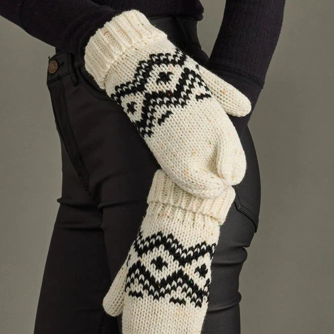 Cream & Speckled Patterned Mittens – Modern Pastime